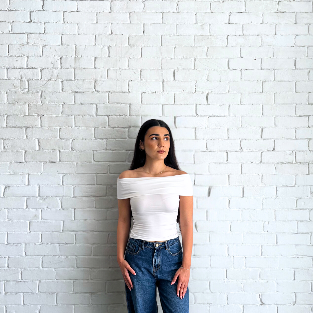 OFF SHOULDER – outdated-eg